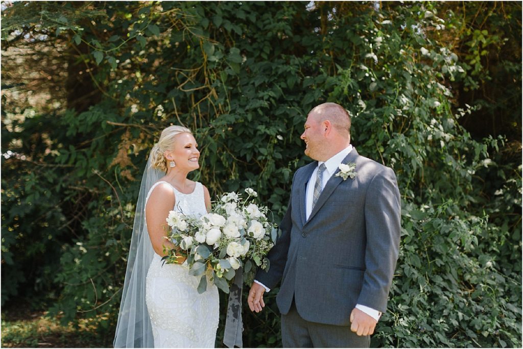 Taylor & Brandon // Lynden Wedding Photographer // Raspberry Ridge Golf ...